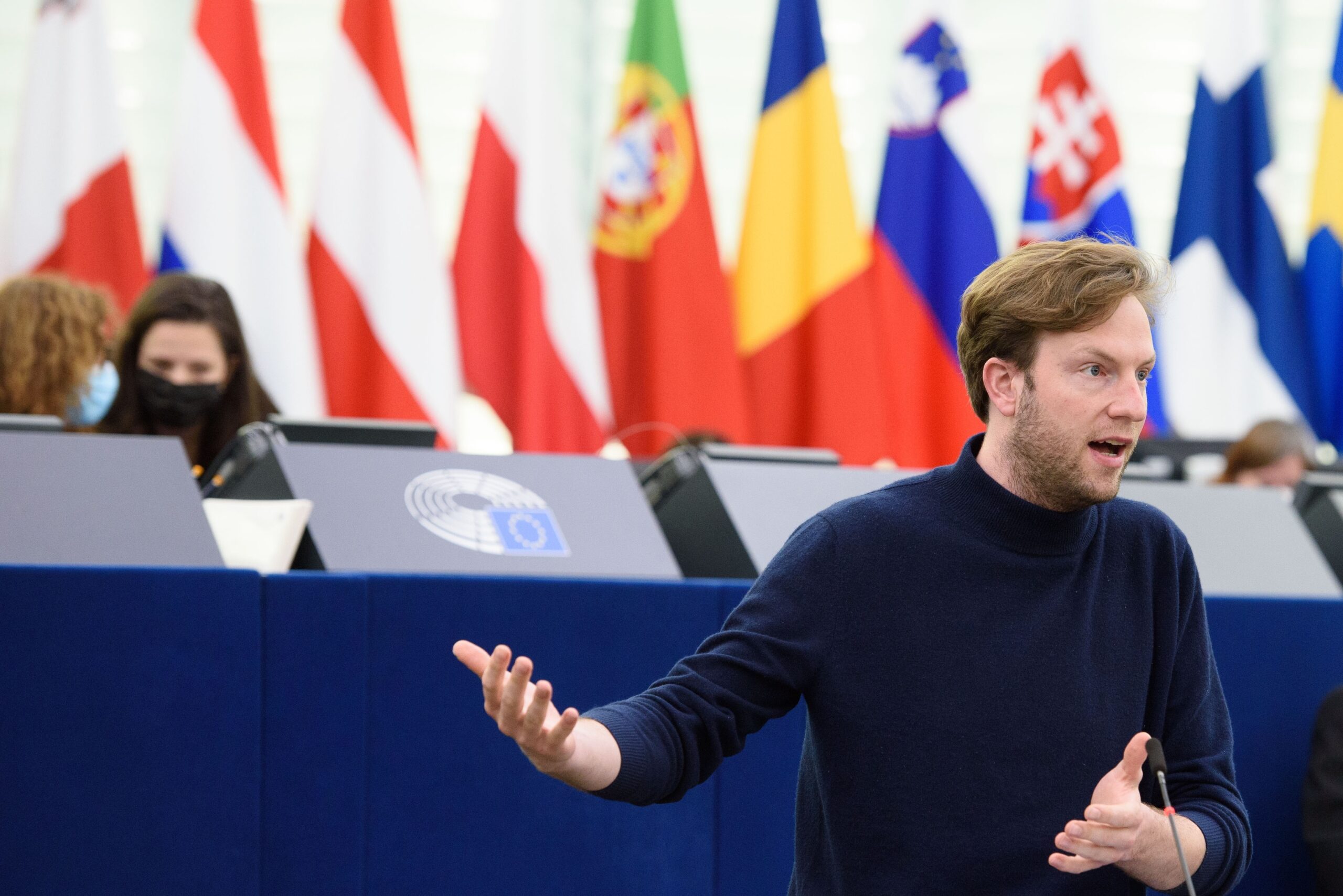 Allow EU citizens in other EU countries to be mayors, EU parliament ...